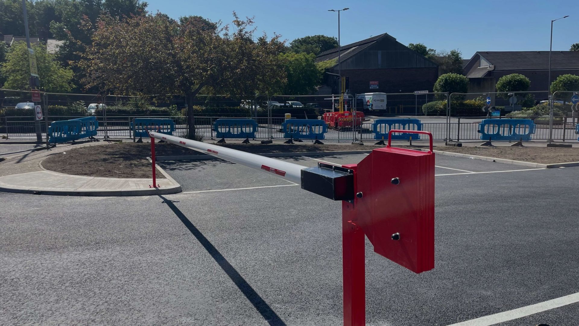 Security Barriers Sector Applications | UK Manufactured
